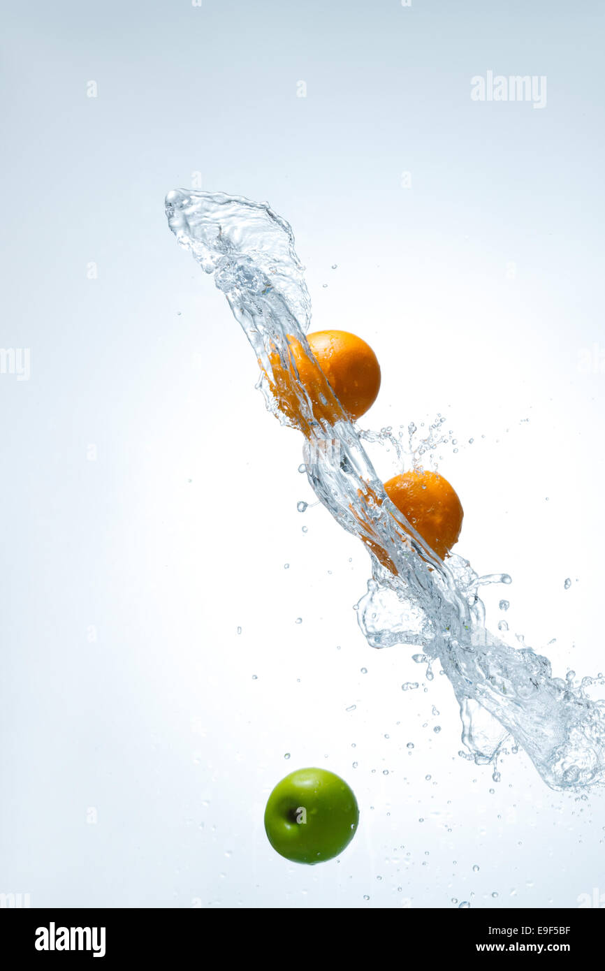 Fruit in water hi-res stock photography and images - Alamy