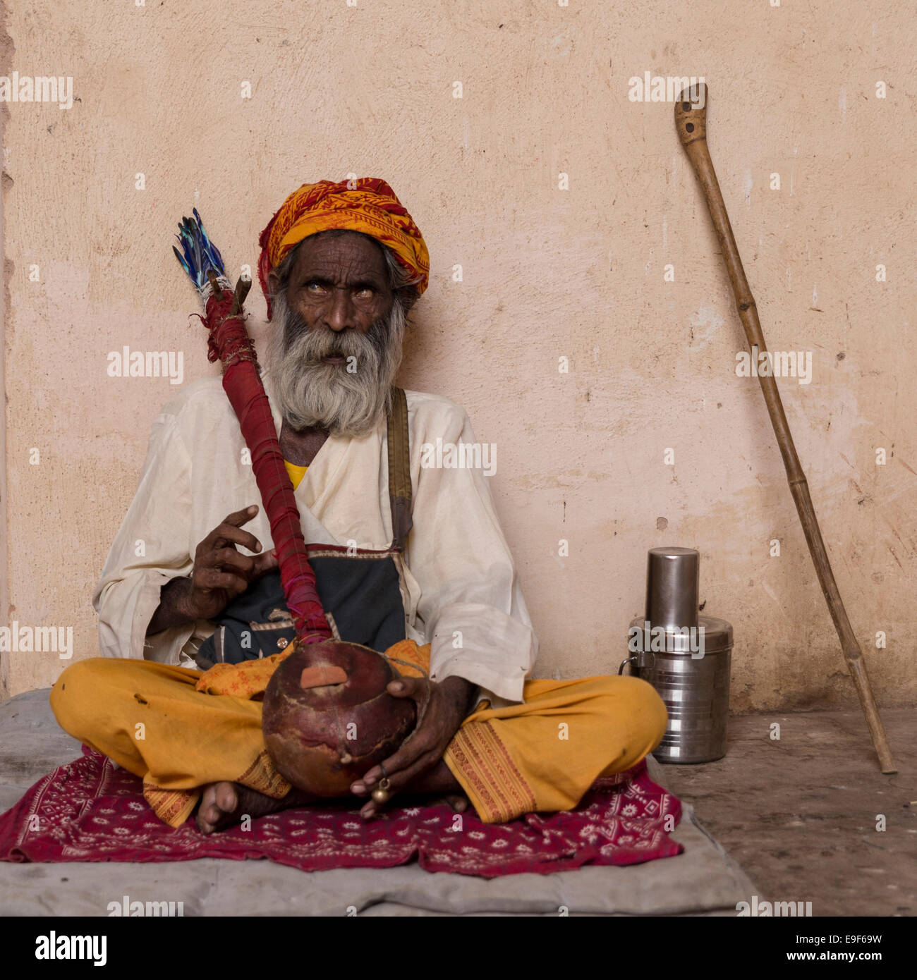Portrait of blind man. Orchha, Madhya Pradesh, India Stock Photo - Alamy