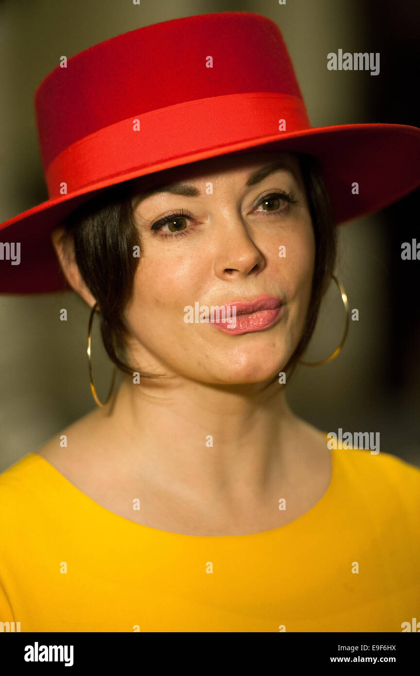 film festival posed portrait fashion style red carpet head shot red hat ...
