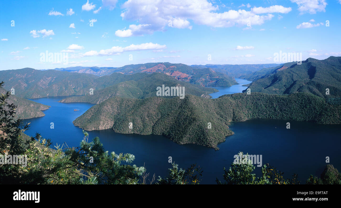 Kunming Chaishitan Reservoir Stock Photo - Alamy
