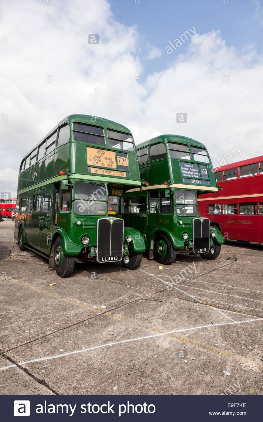 Green Line Routemaster Bus High Resolution Stock Photography and Images ...