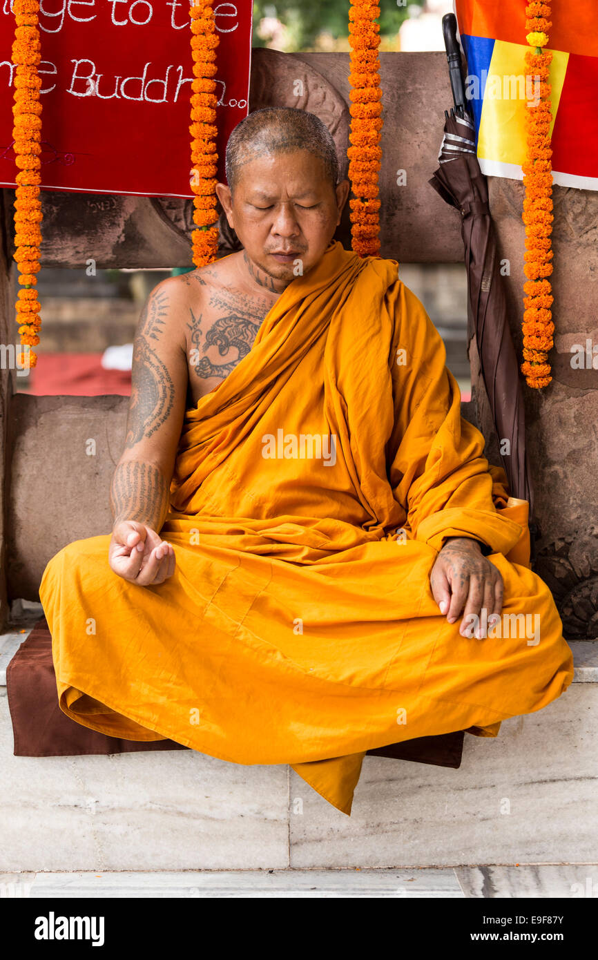 Tattooed monk at Mahabodhi Temple, Bodhgaya, Bihar, India Stock Photo ...