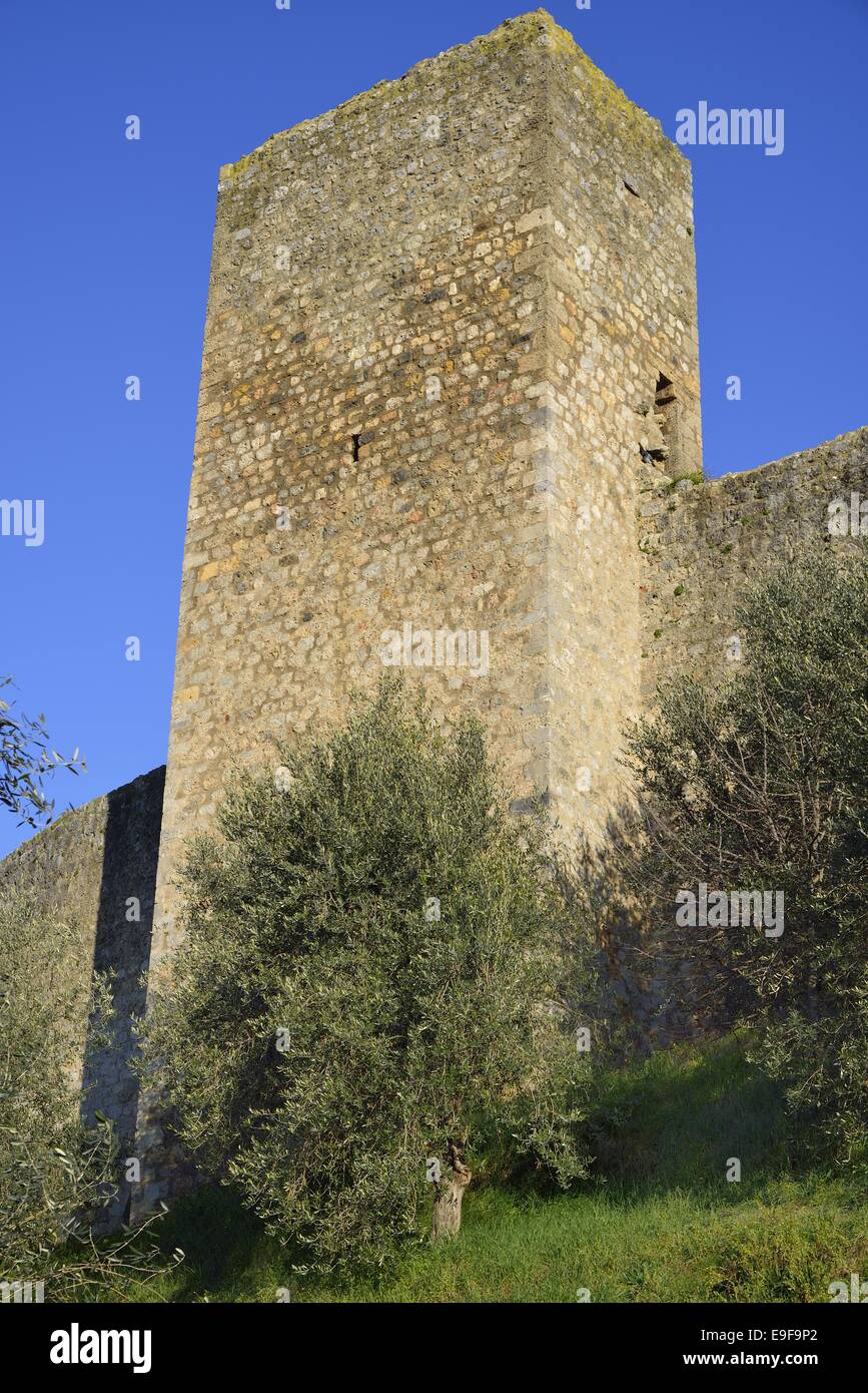 The walls of Monteriggioni Stock Photo - Alamy