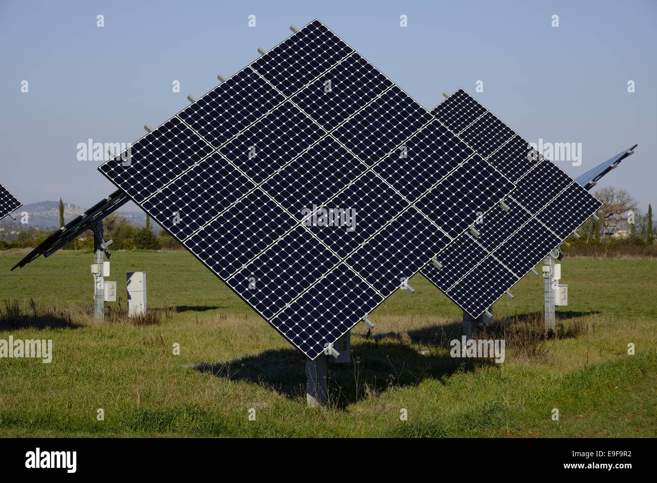 Rotating panels hi-res stock photography and images - Alamy