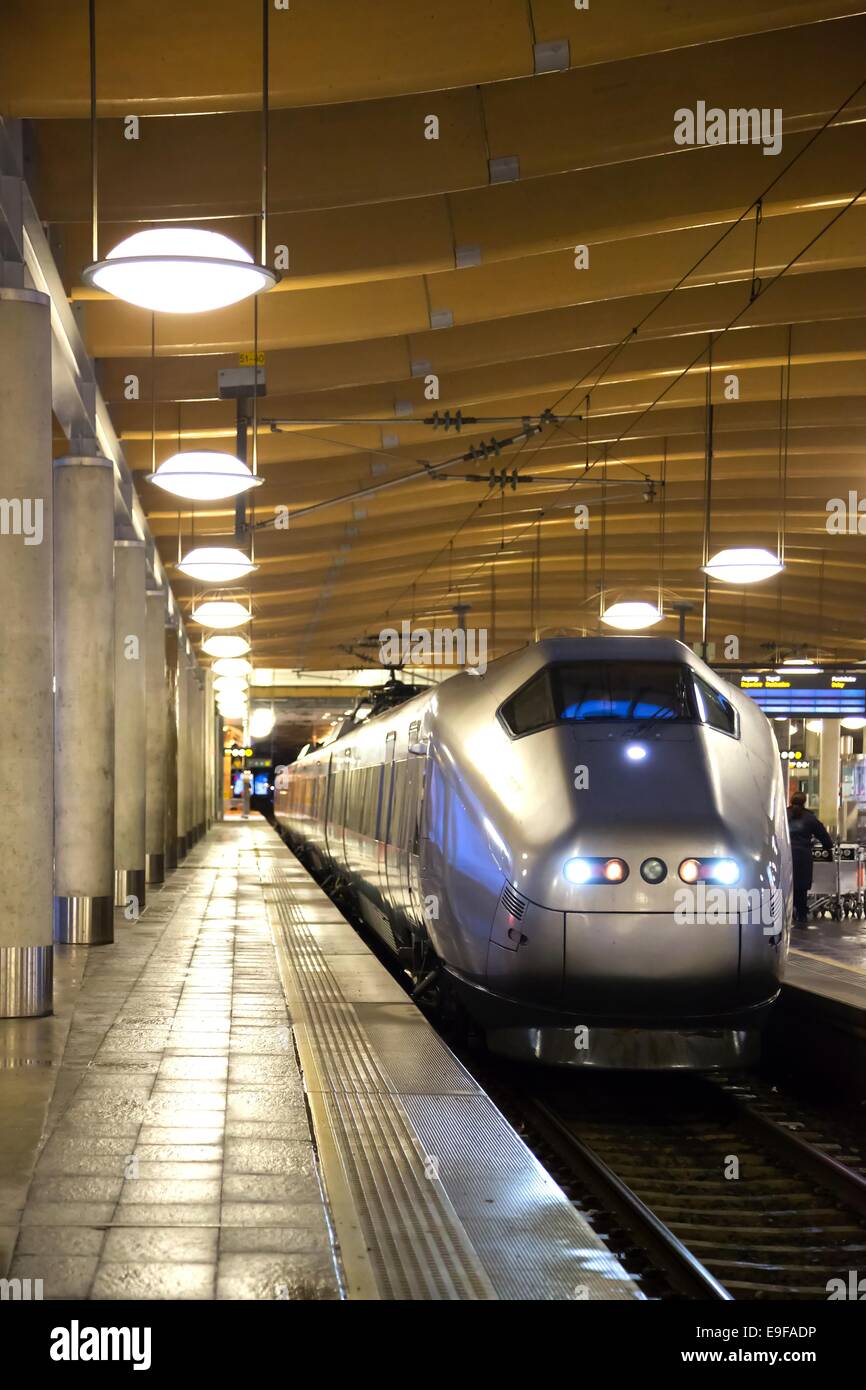 Bullet modern train Stock Photo - Alamy
