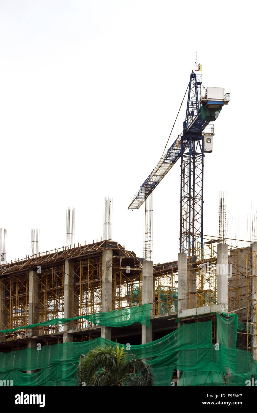 Construction site workers girder hi-res stock photography and images ...