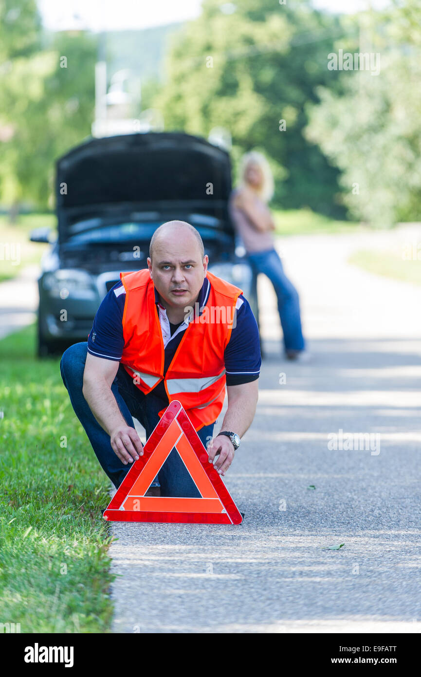 Breakdown support hi-res stock photography and images - Alamy