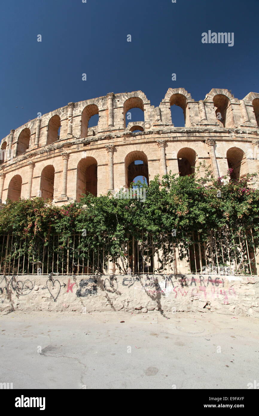 Graffiti ancient roman hi-res stock photography and images - Alamy