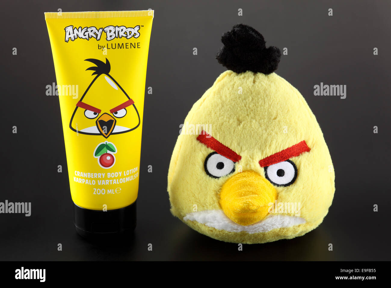Yellow Angry Birds soft toy and Angry Birds by LUMENE Cranberry Body ...