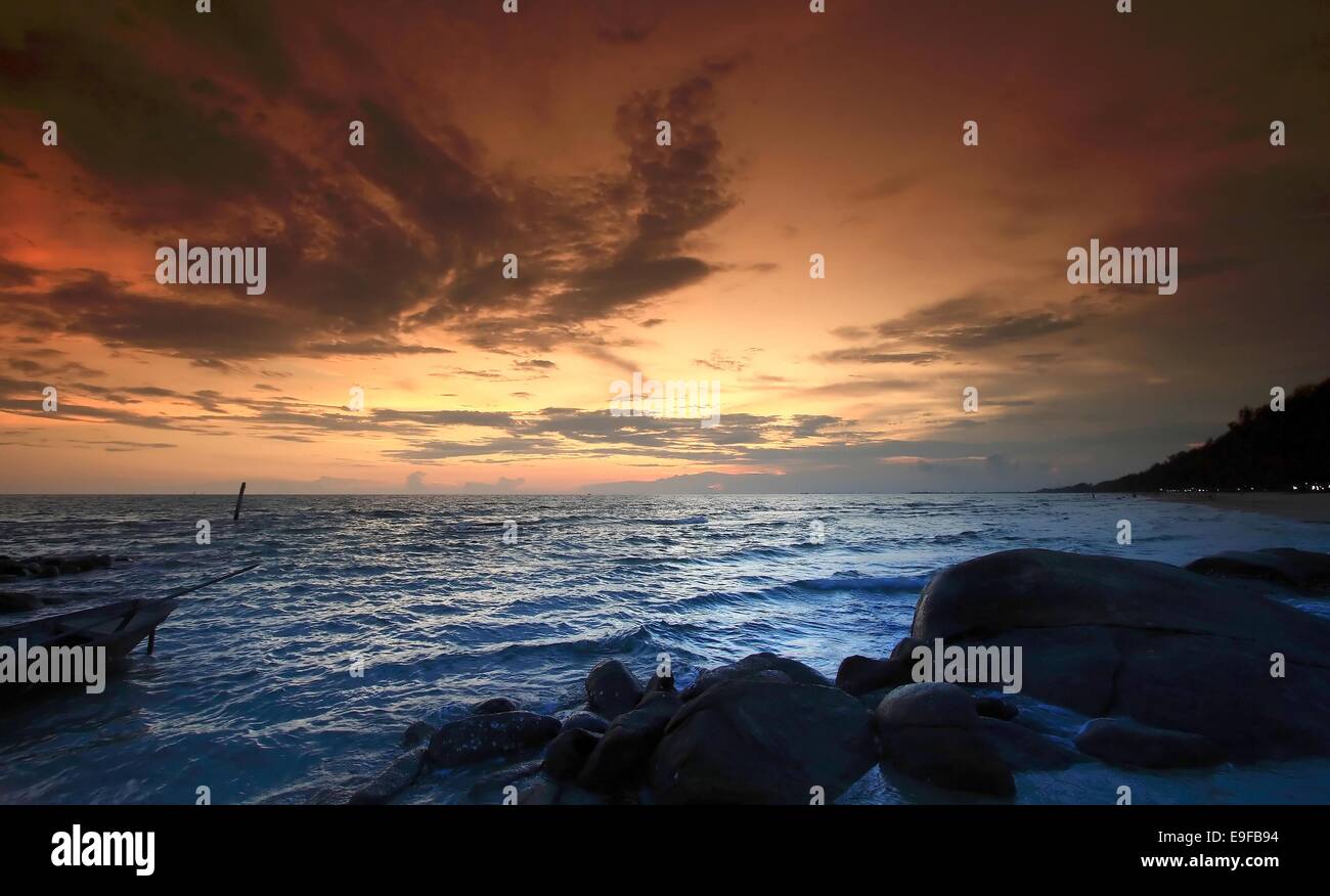 Landscape of beautiful Sunset at Beach Stock Photo - Alamy