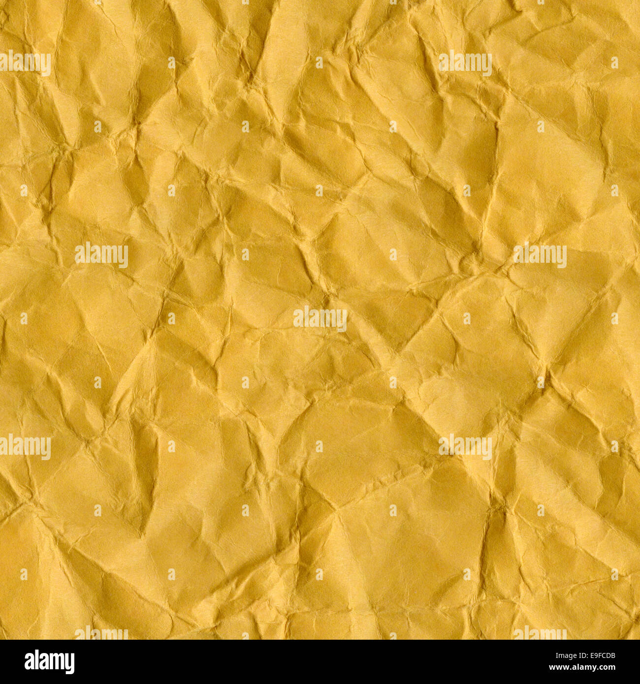 Cardboard crumpled up hi-res stock photography and images - Alamy