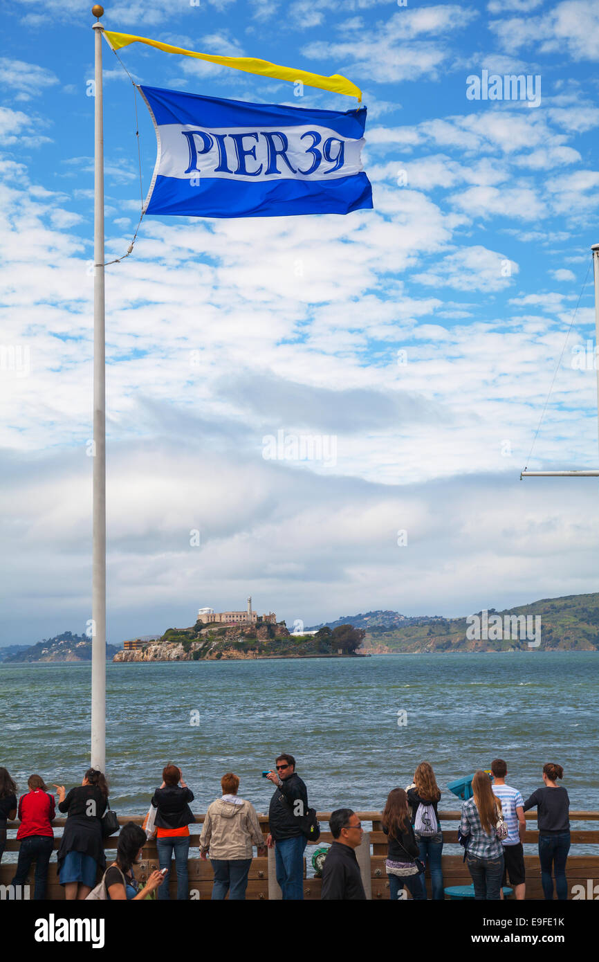 Famous pier 39 view hi-res stock photography and images - Alamy