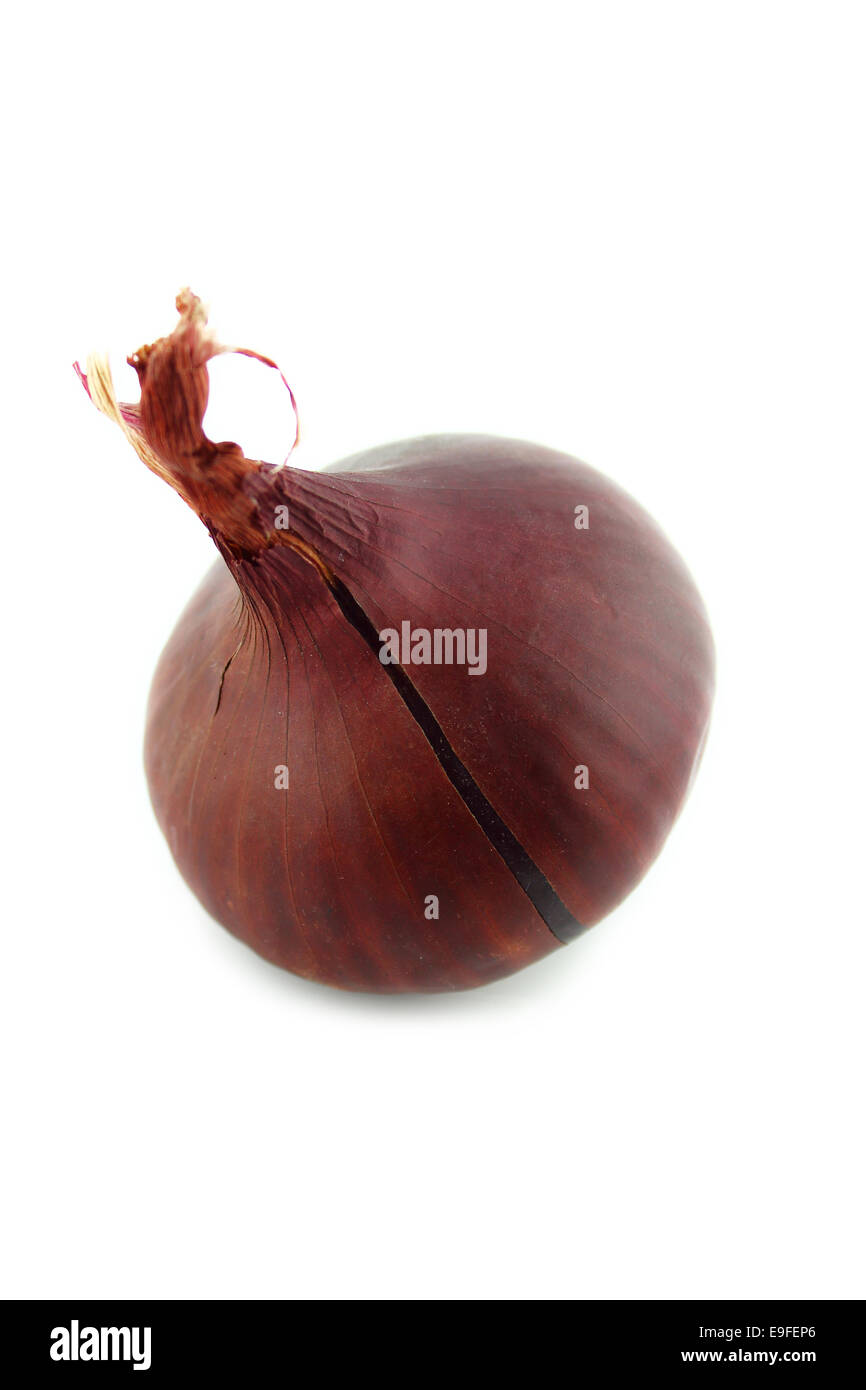 Ripe red onions Stock Photo - Alamy