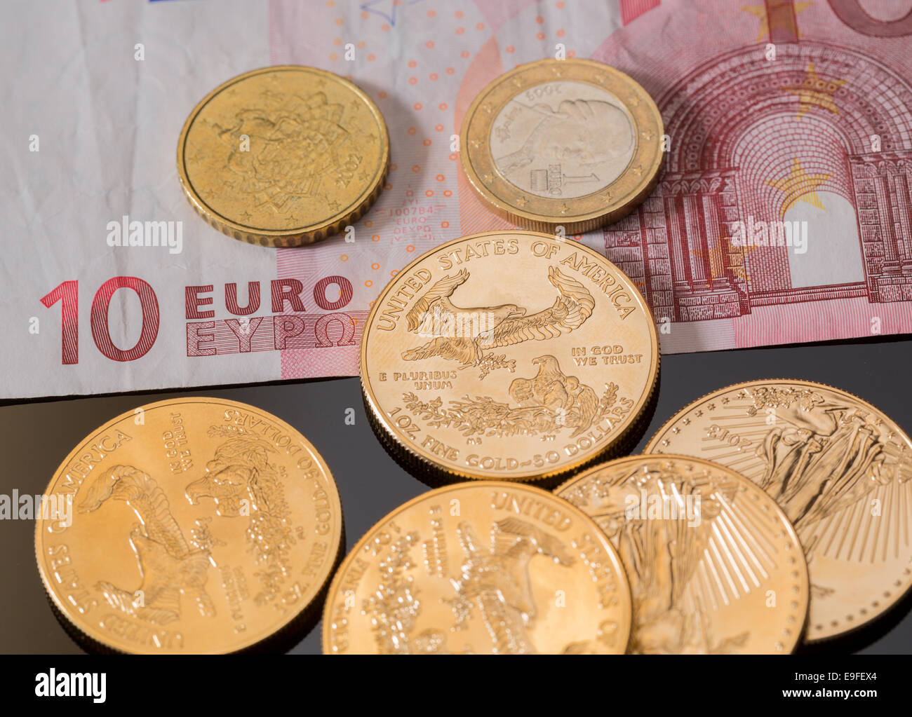 Euro coin note hi-res stock photography and images - Alamy