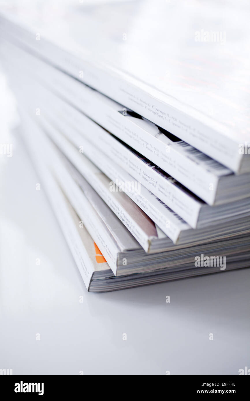 stack of magazines Stock Photo - Alamy