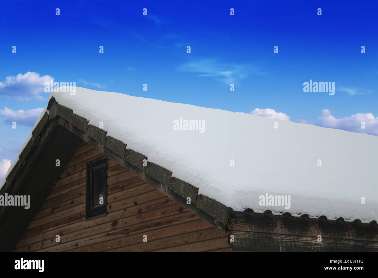 Melt snow roof hi-res stock photography and images - Alamy