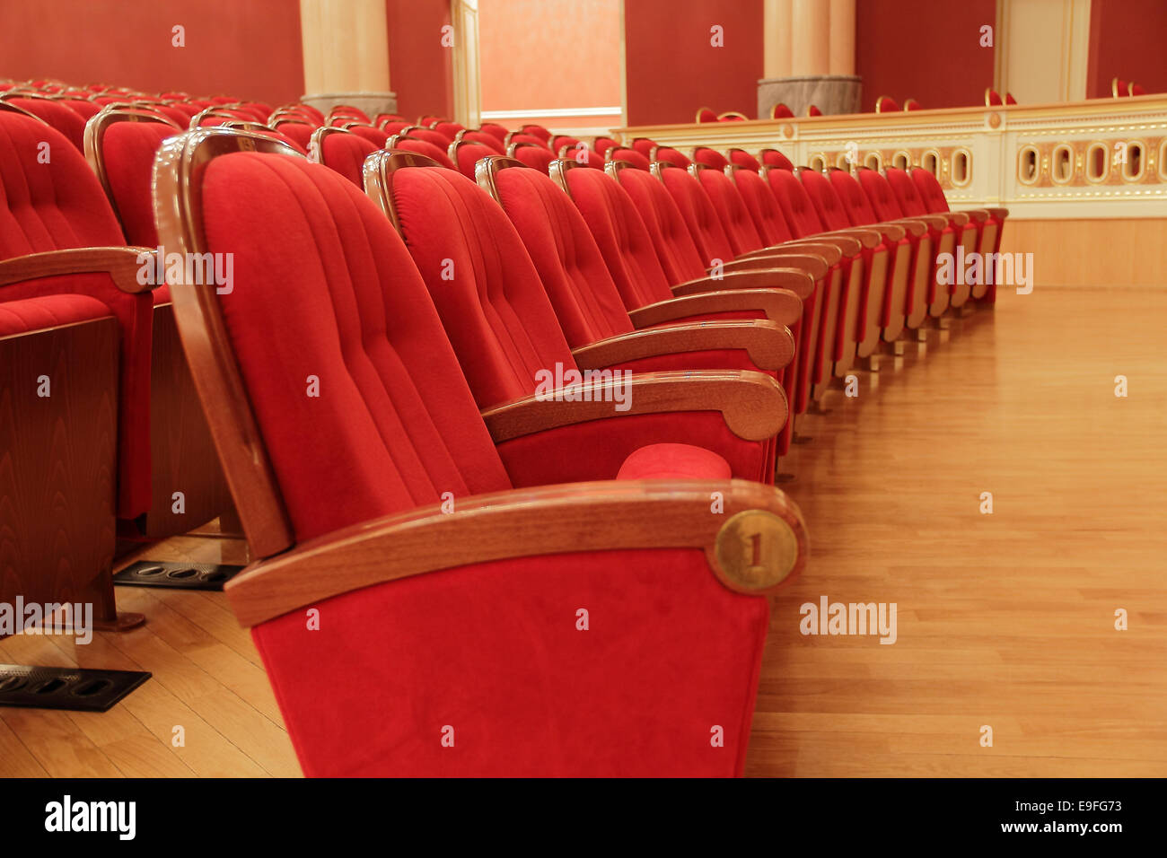 Red curtain background stage and chairs hi-res stock photography and ...