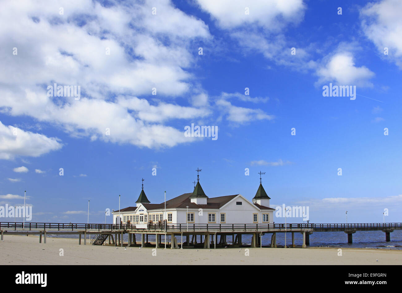 Pier of ahlbeck hi-res stock photography and images - Alamy