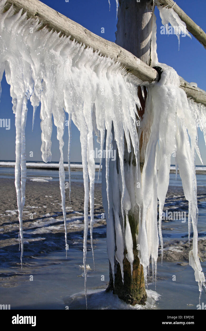 Silt fencing hi-res stock photography and images - Alamy