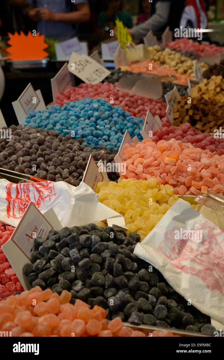 Red chewing candies hi-res stock photography and images - Alamy