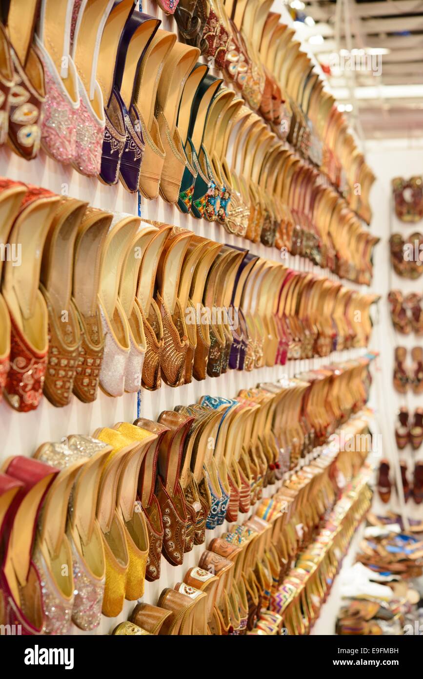 A shoes market Stock Photo - Alamy