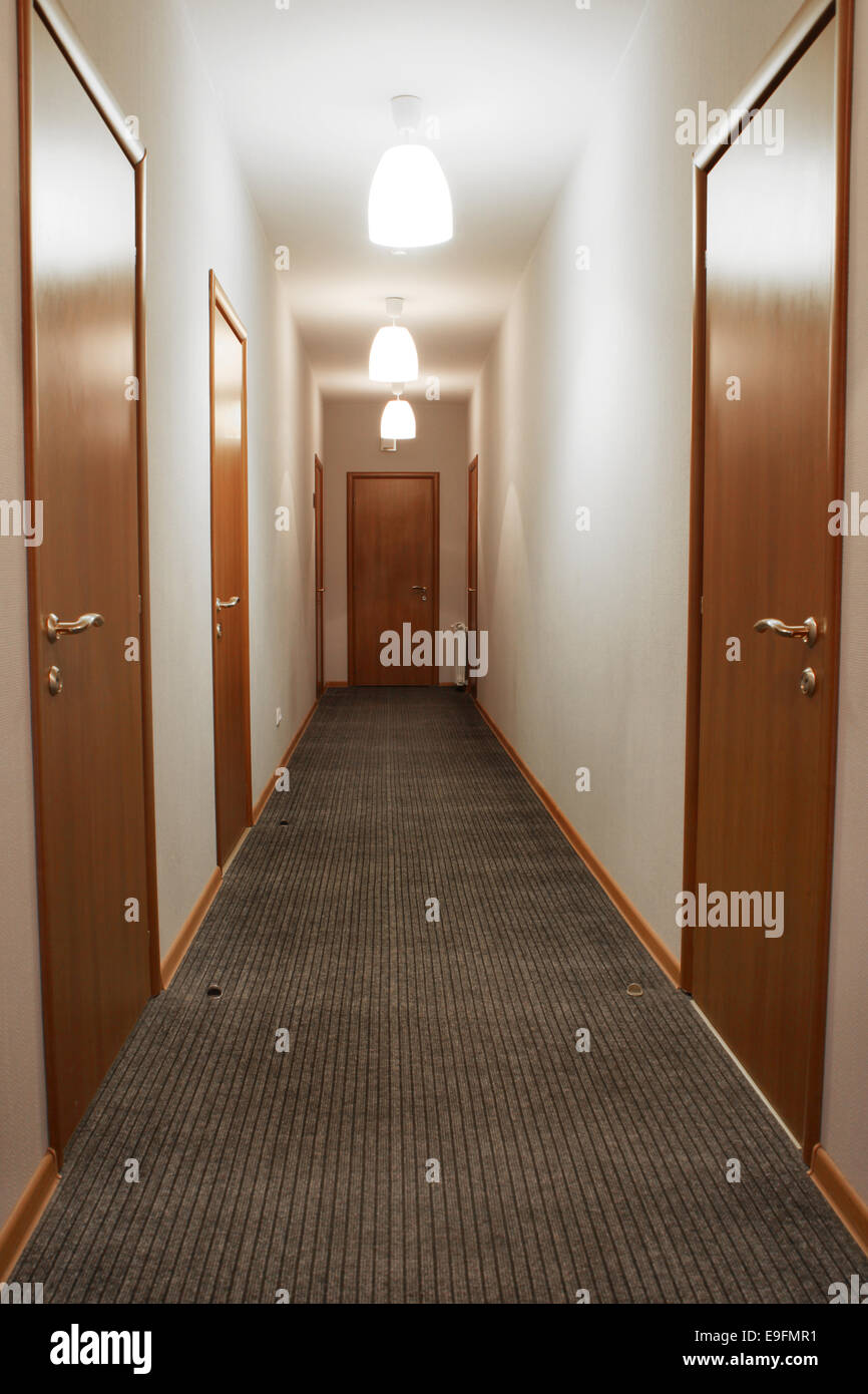 House hallway corridor doors hi-res stock photography and images - Alamy