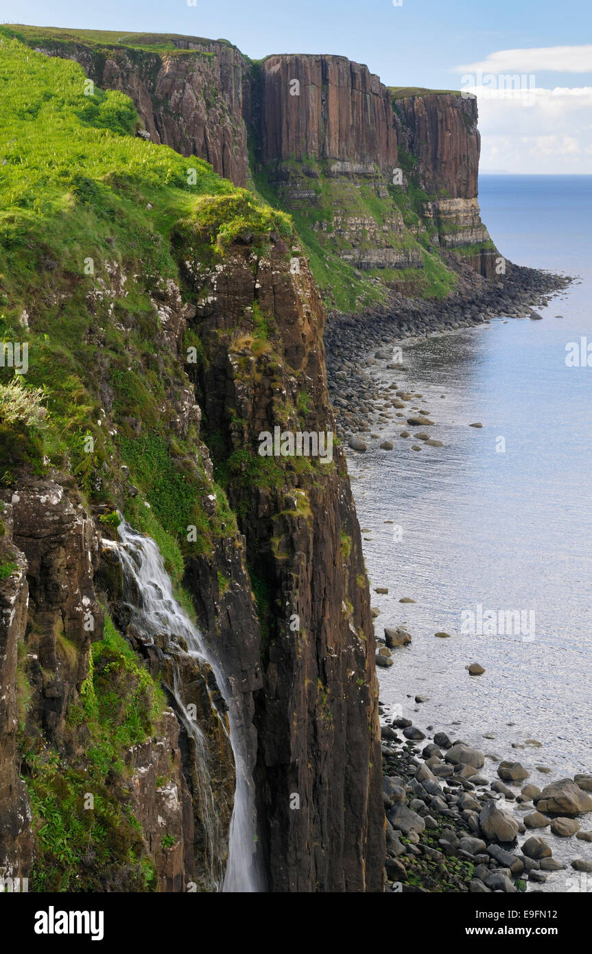 The basalt cliffs hi-res stock photography and images - Alamy