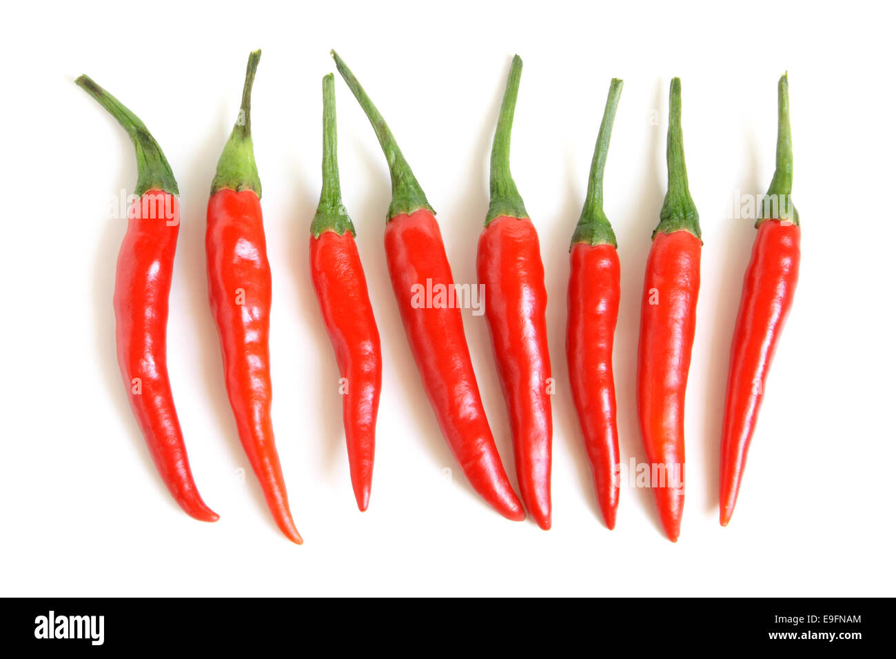 Row green peppers hi-res stock photography and images - Alamy