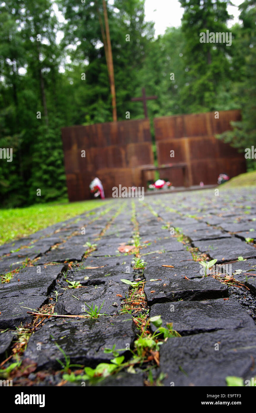 Katyn war cemetery hi-res stock photography and images - Alamy