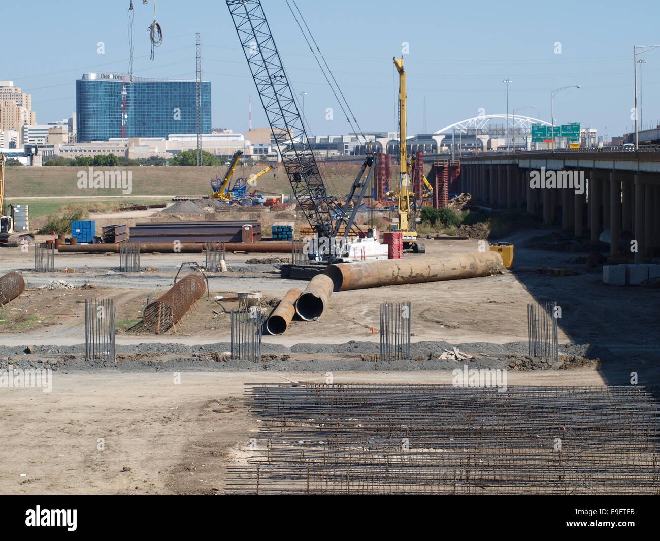 Trinity River Corridor Takes Shape Stock Photo - Alamy
