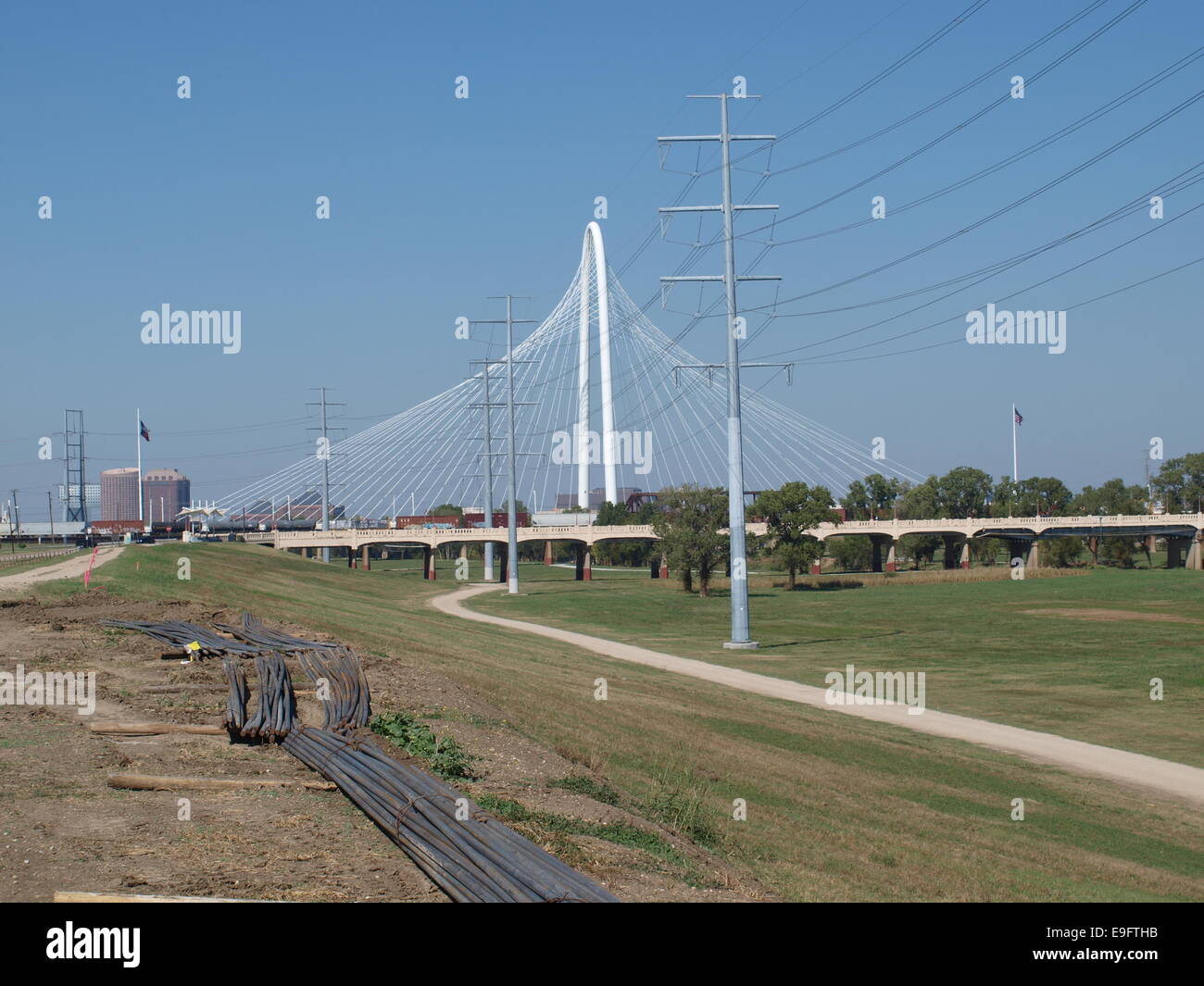 Trinity River Corridor Takes Shape Stock Photo - Alamy