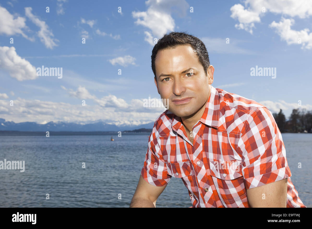 man at the lake Stock Photo - Alamy