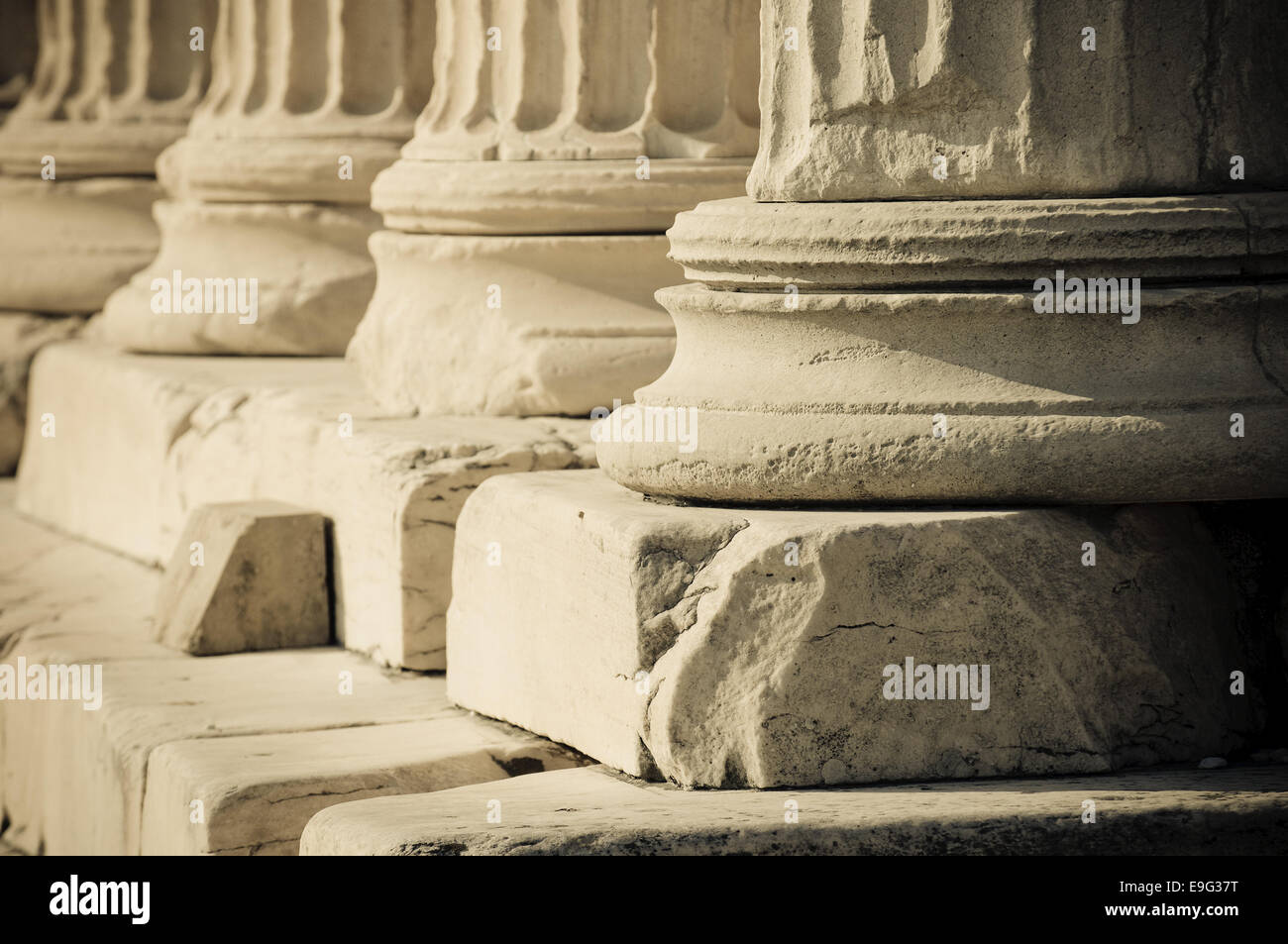 Greek Columns High Resolution Stock Photography and Images - Alamy