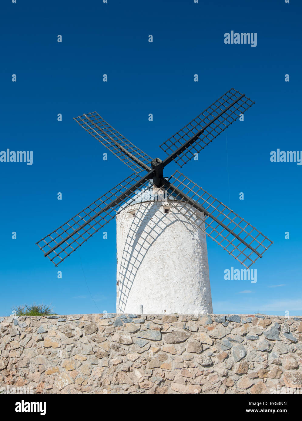 Spain windmills hi-res stock photography and images - Alamy