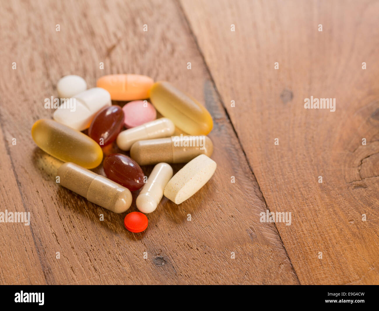 Collection of vitamins and supplements Stock Photo - Alamy
