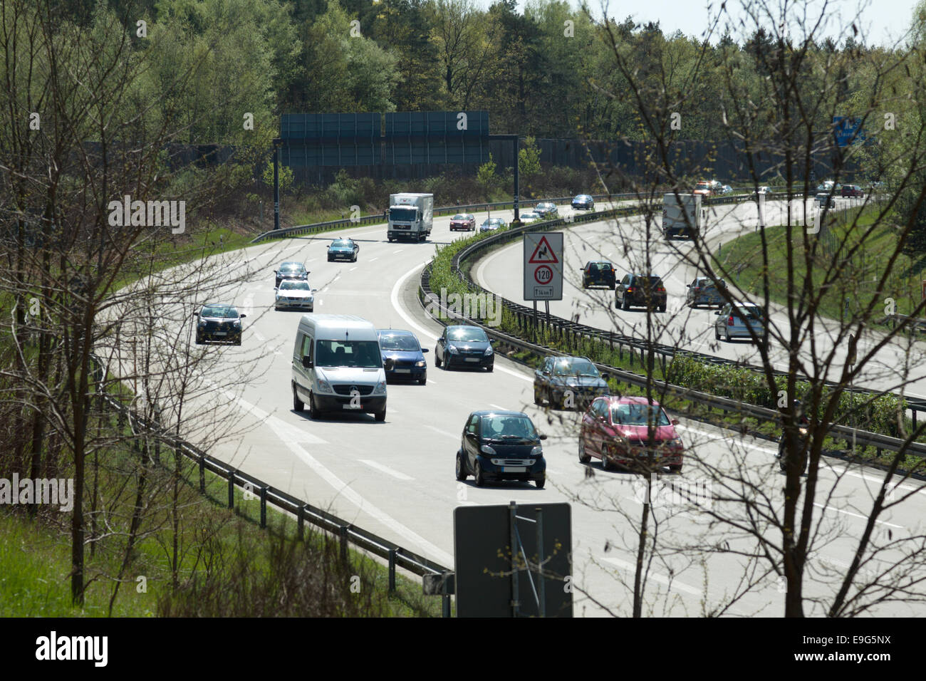 Highway curve hi-res stock photography and images - Alamy