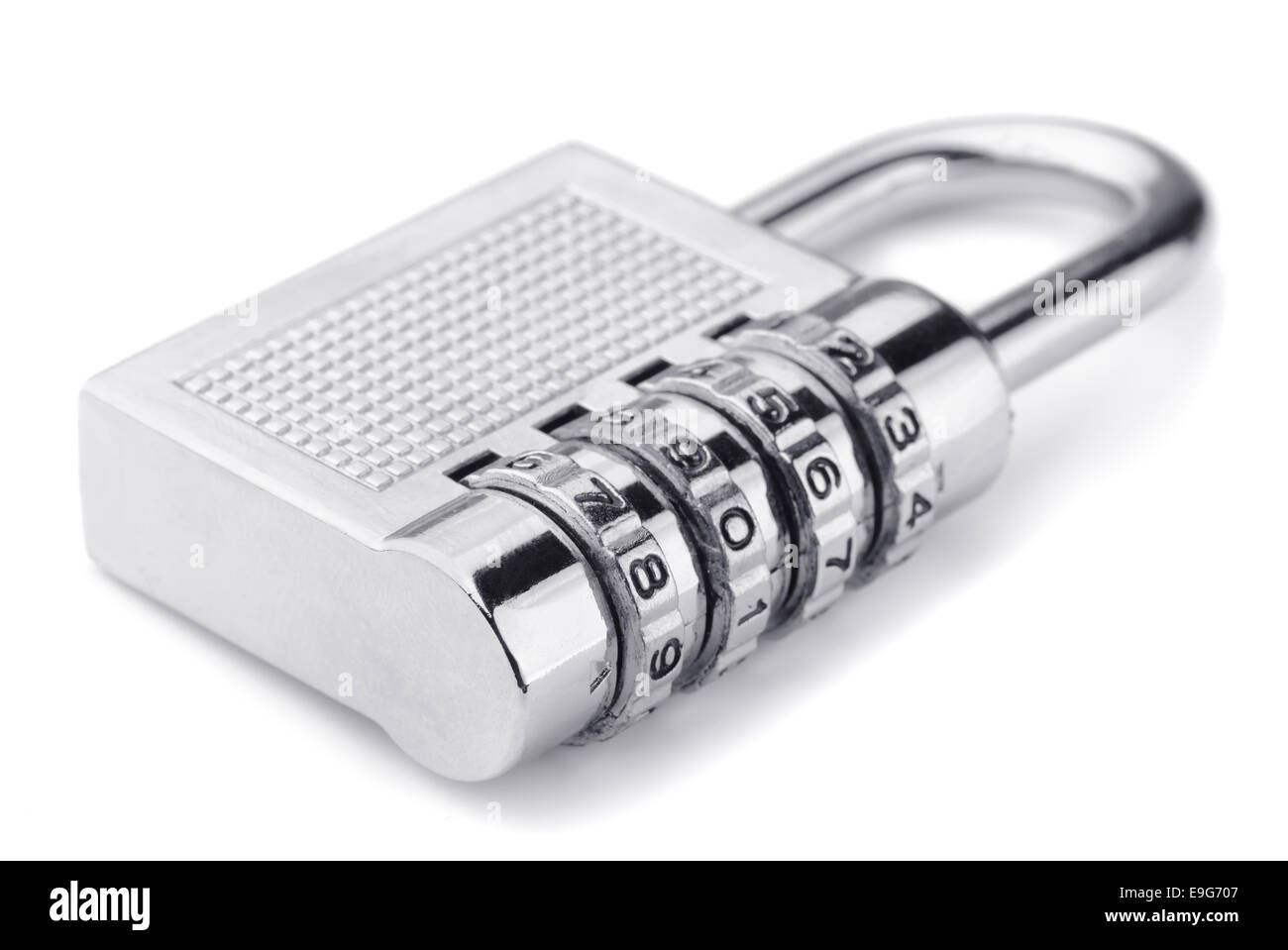 Unlocking padlock hi-res stock photography and images - Alamy Unlocking padlock hi-res stock photography and images - Alamy