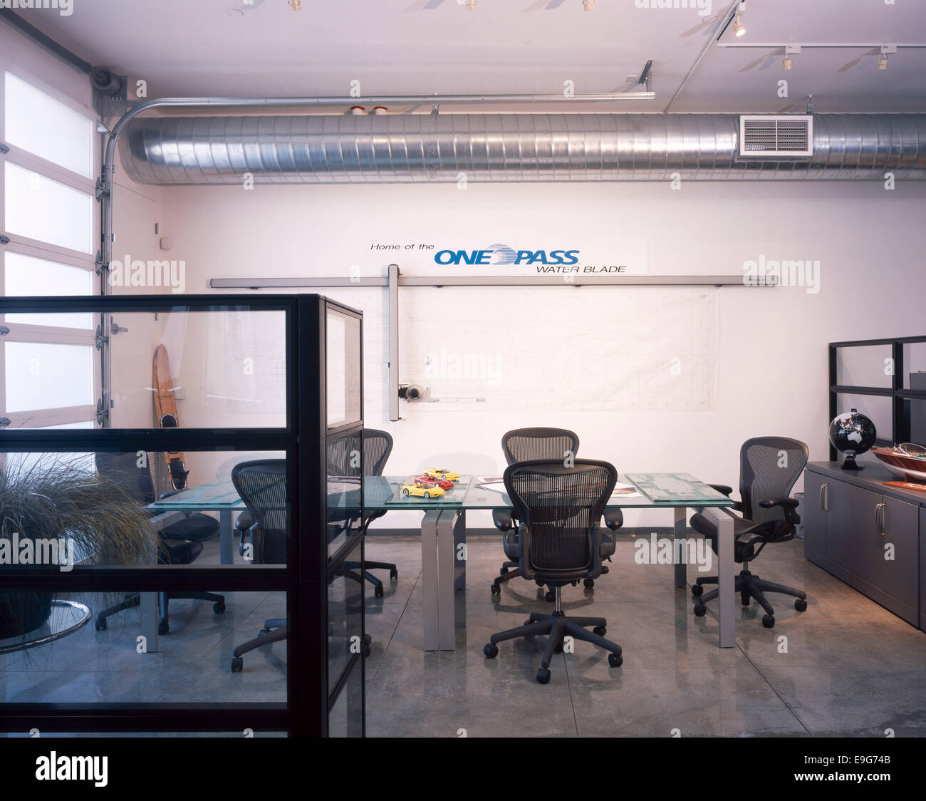 Early 2000s office hi-res stock photography and images - Alamy