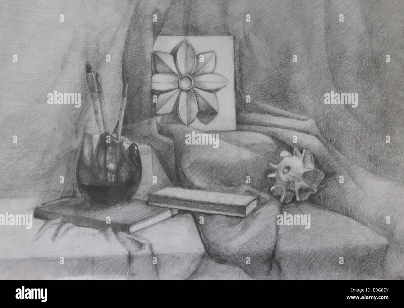 Still life with drapery hi-res stock photography and images - Alamy