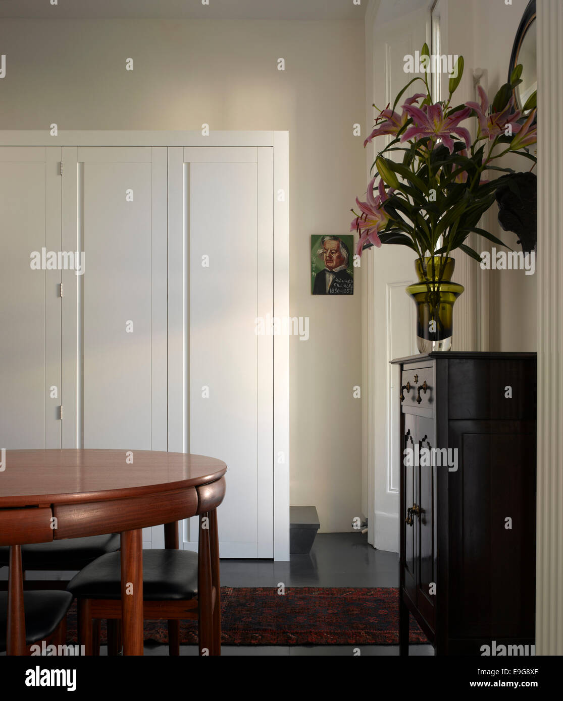 Modern apartments london inside hi-res stock photography and images - Alamy