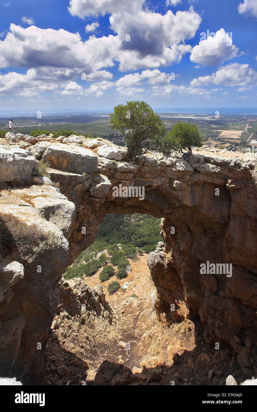 Cave bridge hi-res stock photography and images - Alamy