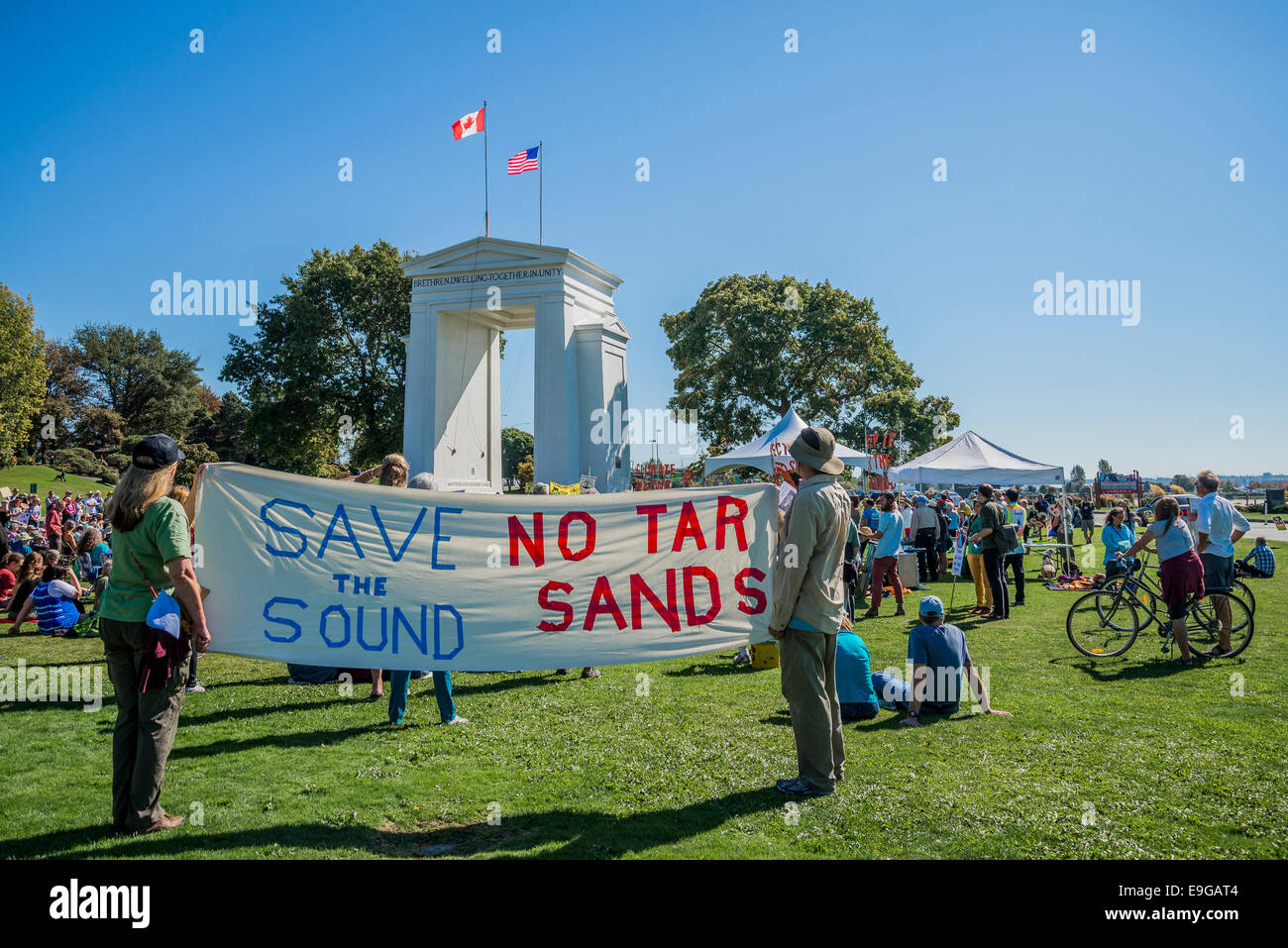 No Tar Sands, Climate Change Knows No Borders. International rally at ...