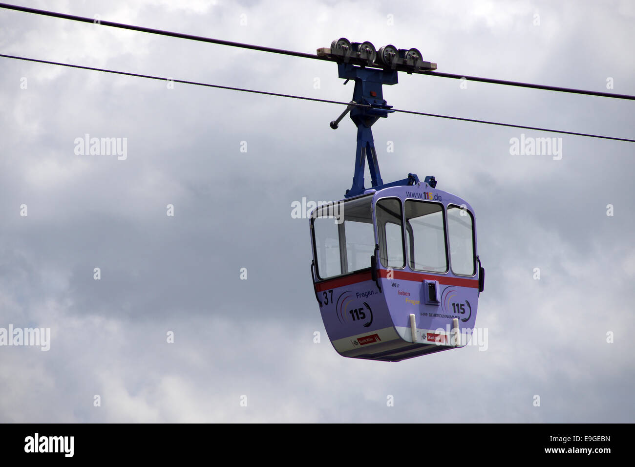 Aerial line hi-res stock photography and images - Alamy