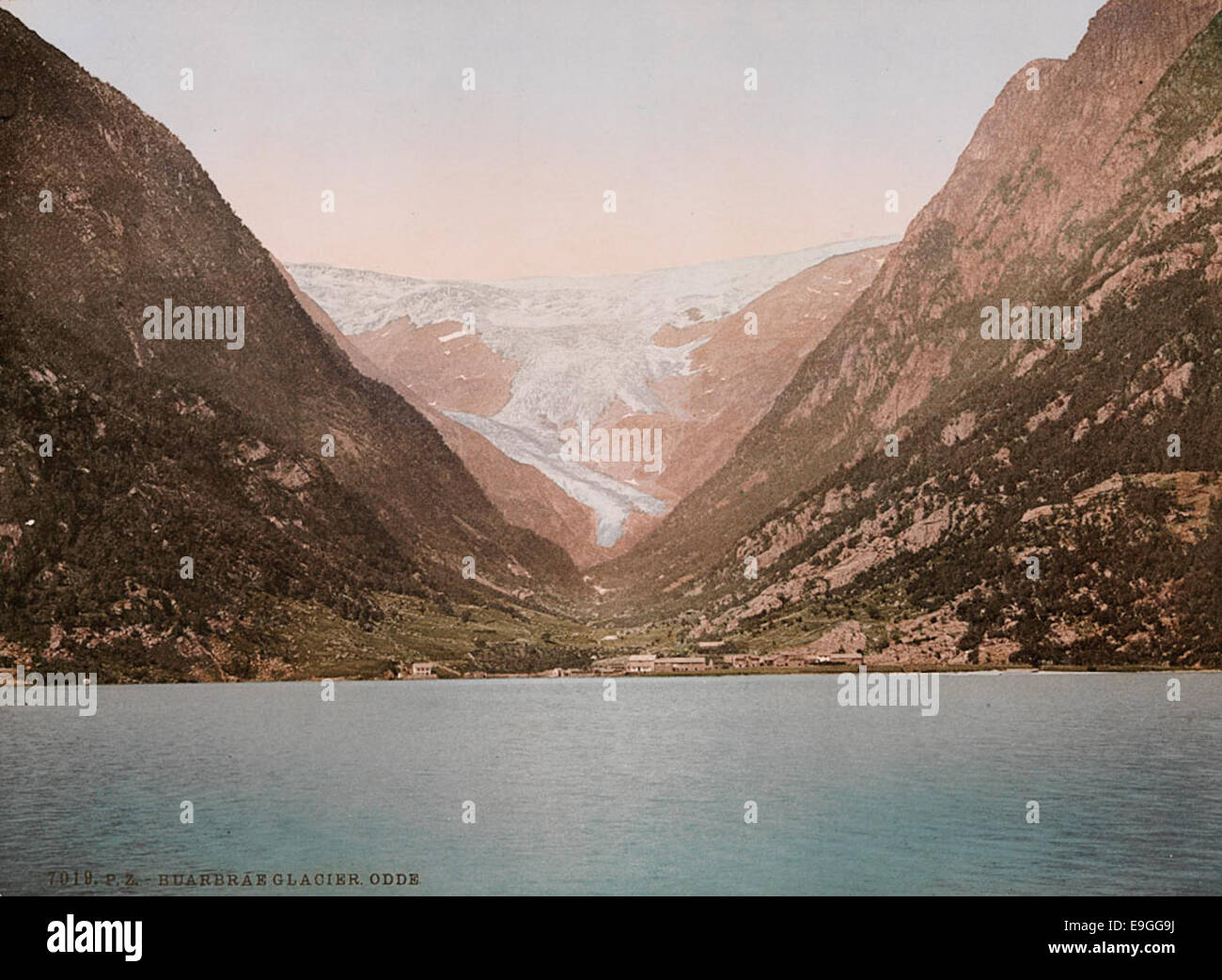 Buerbreen glacier norway hi-res stock photography and images - Alamy