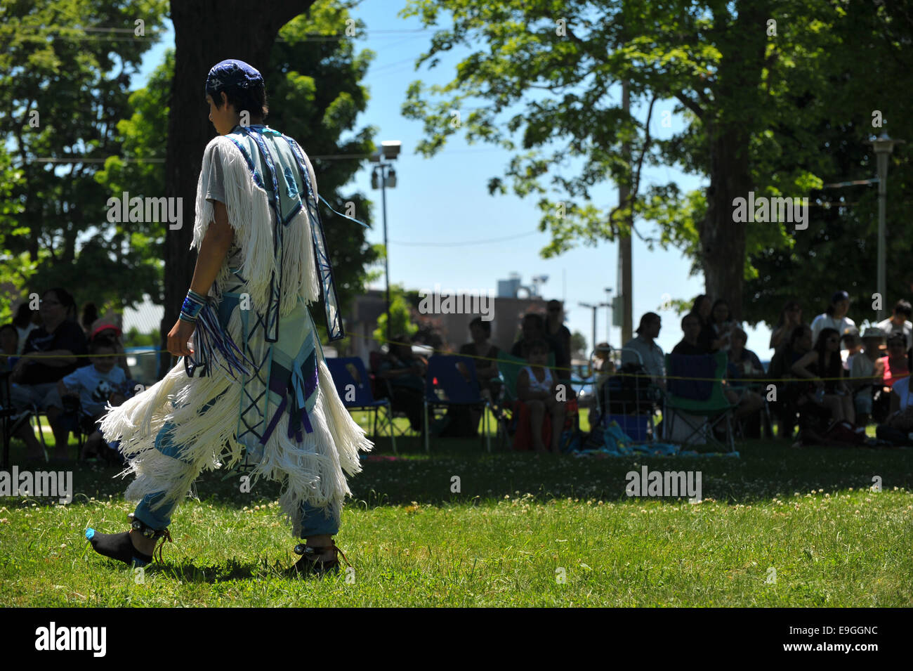 Traditional canadian clothing hi-res stock photography and images - Alamy