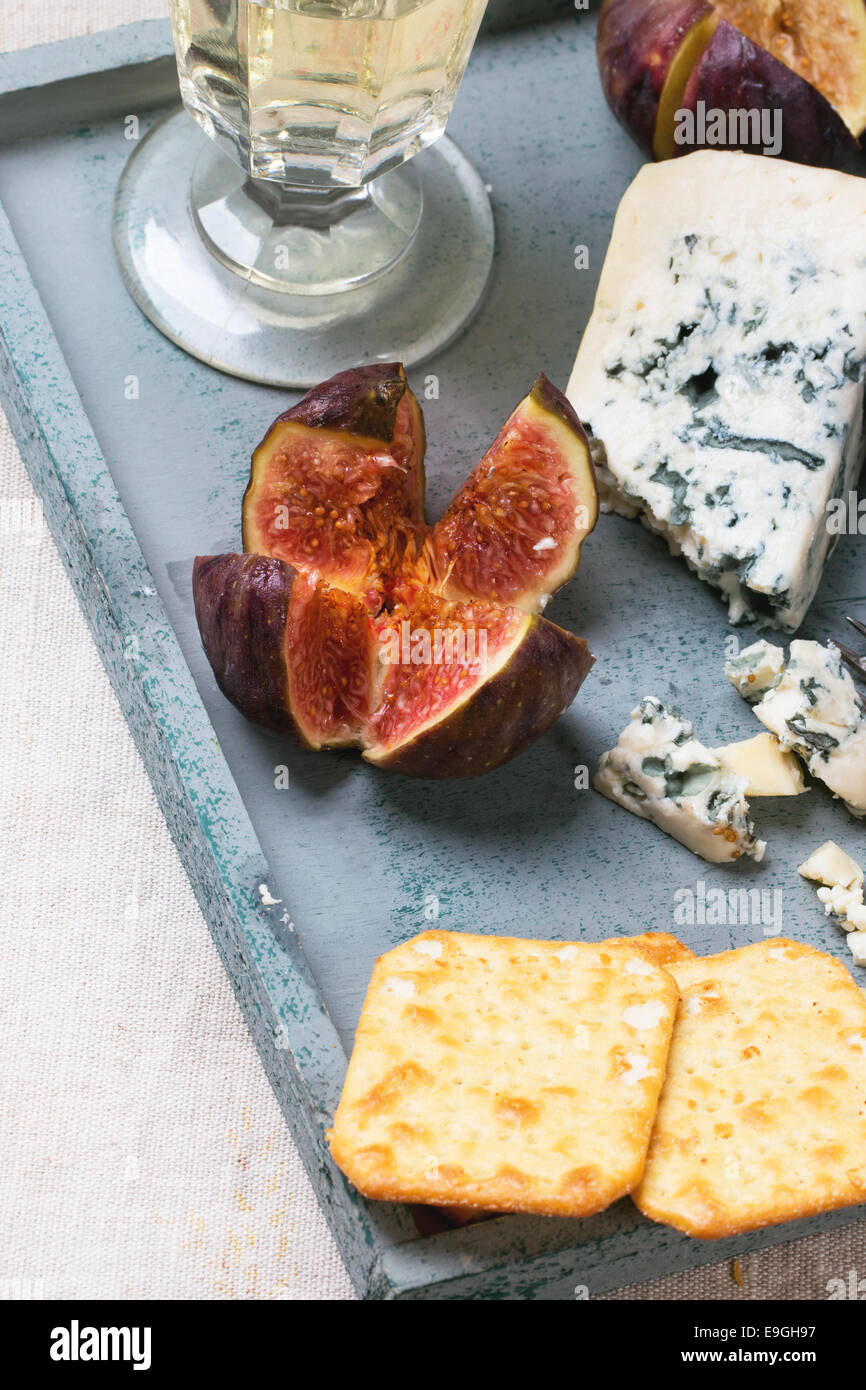 Figs and cheese Stock Photo - Alamy