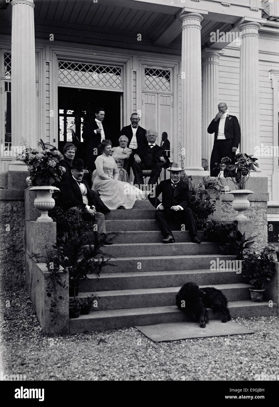 Venner hi-res stock photography and images - Alamy