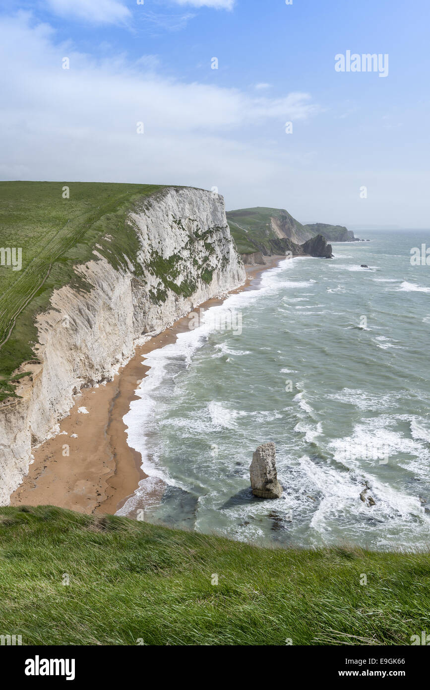 View across the South West Coastal Path between Durdle Door and White ...