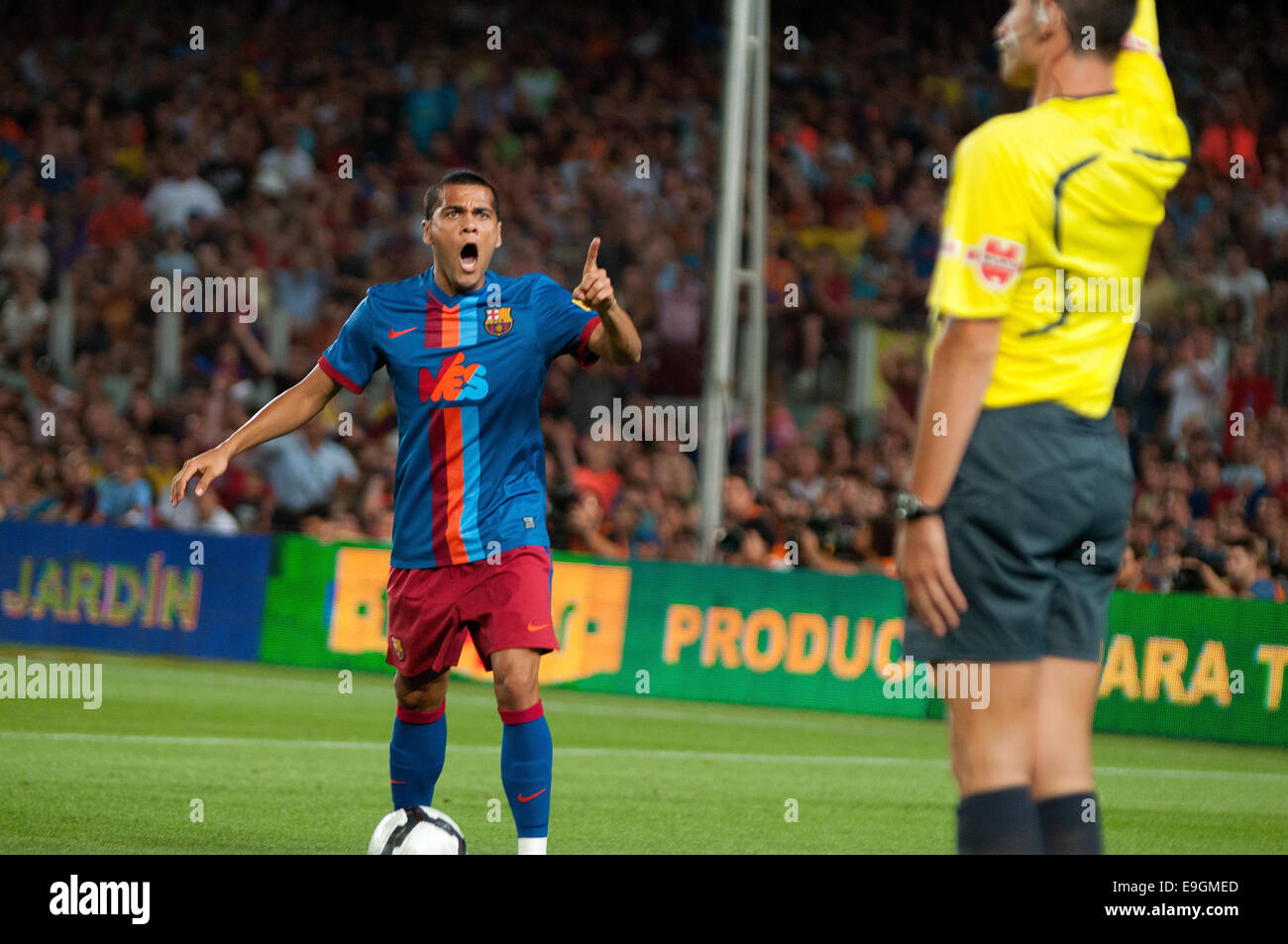 An angry soccer player hi-res stock photography and images - Alamy