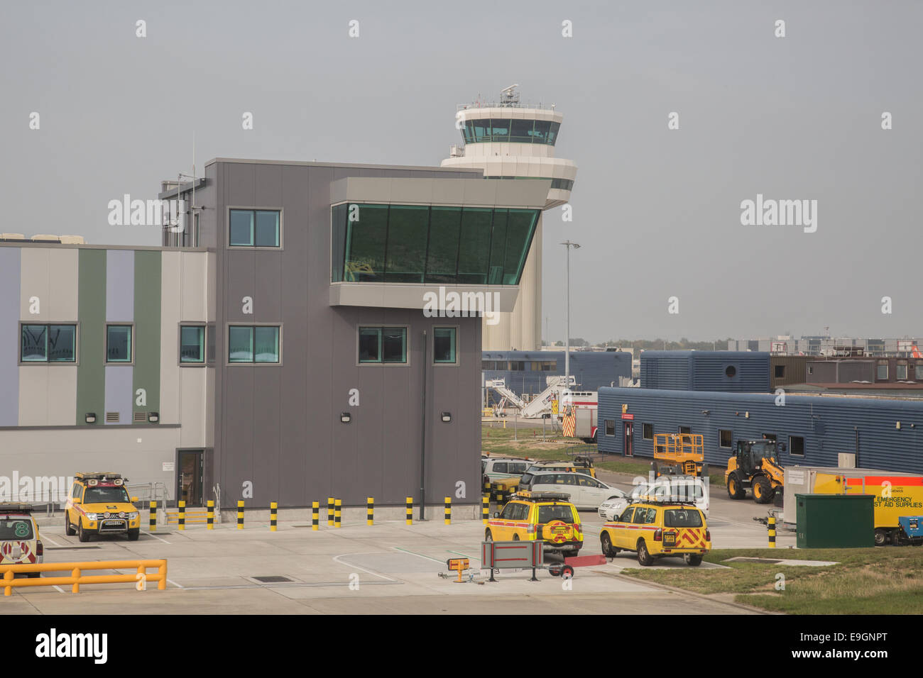Gatwick airport security gate hi-res stock photography and images - Alamy